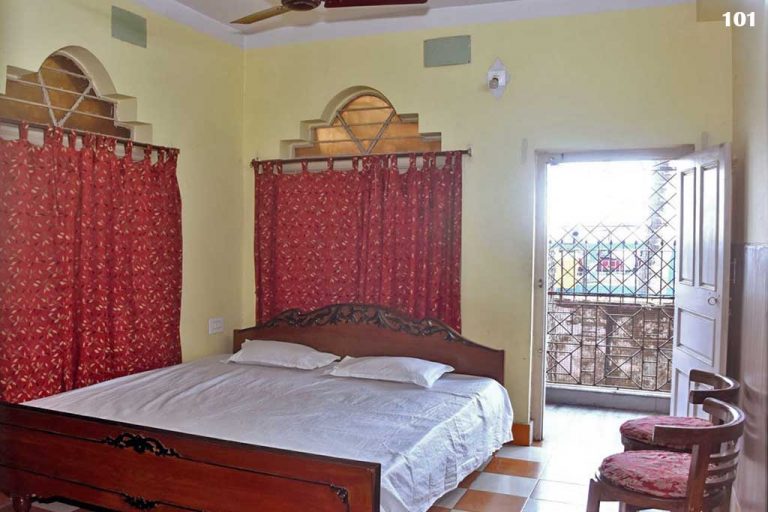 Guest House in Taki - Suhasini Guest House